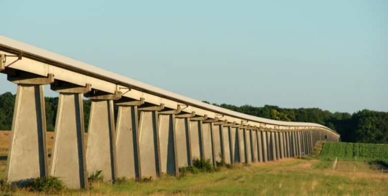Le SpaceTrain, un projet futuriste et français sur les rails • Les Horizons